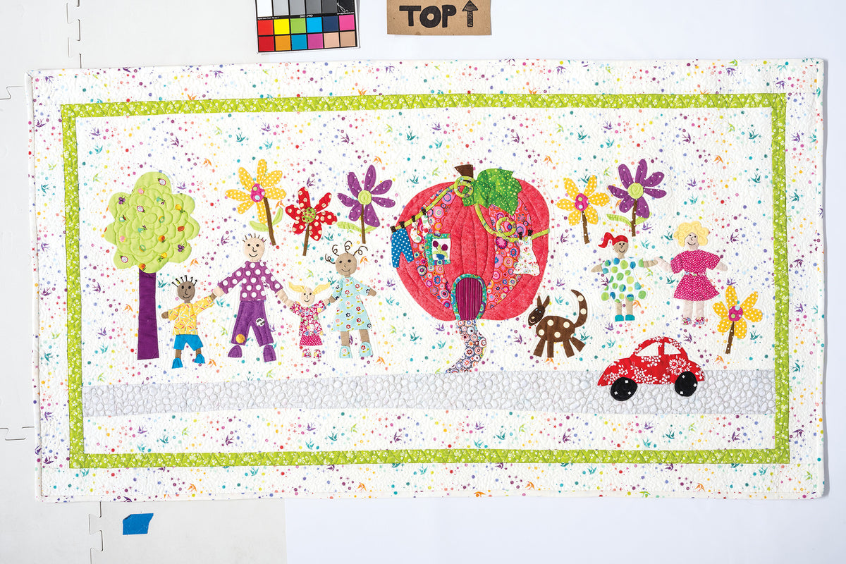 100 Whimsical Applique Designs – Threads That Bind Maxwell