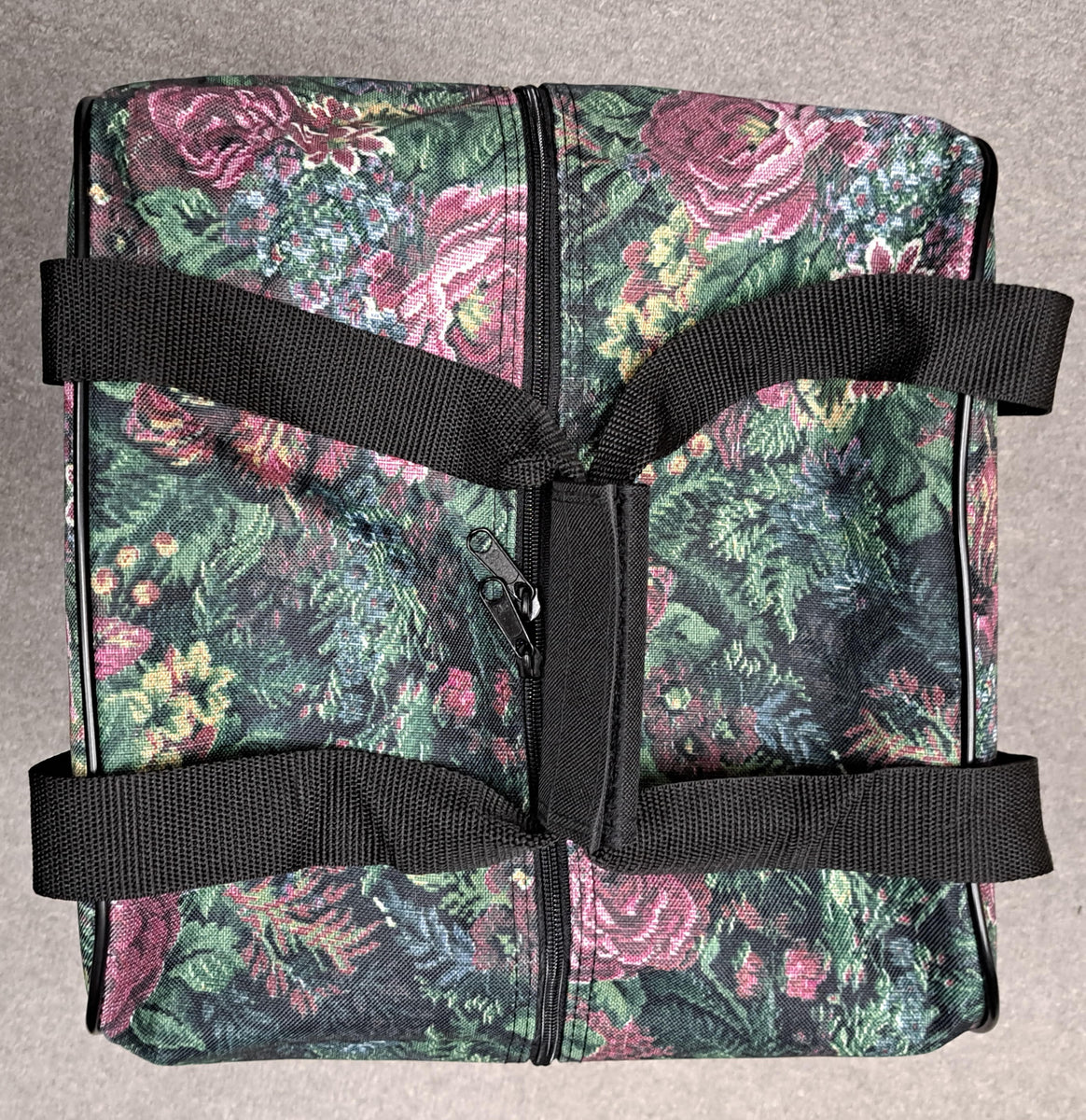 Janome Serger Carrying Case – Threads That Bind Maxwell